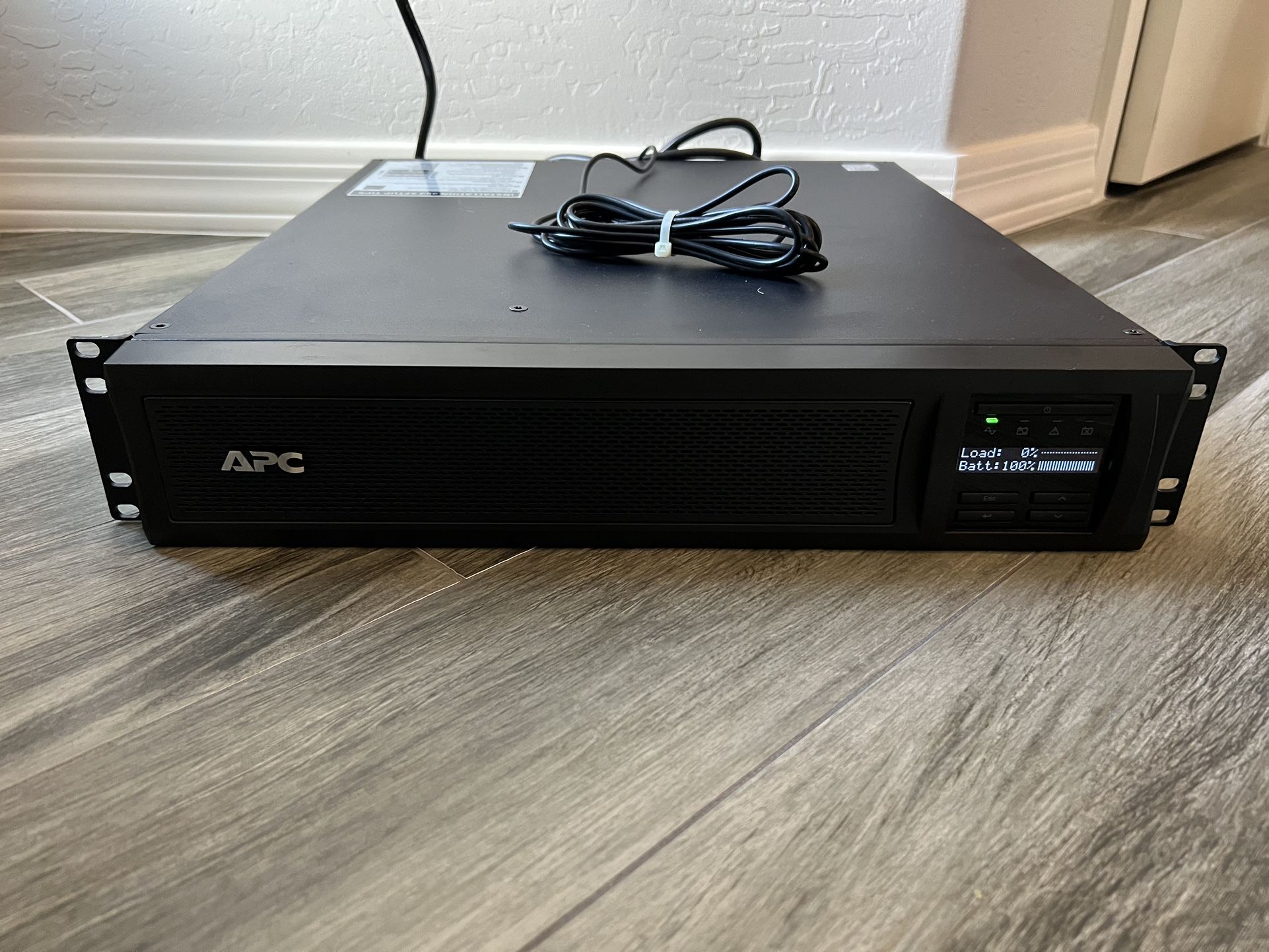 APC Smart-UPS X 1500VA 120V SMX1500RM2U With Network Management Card ...