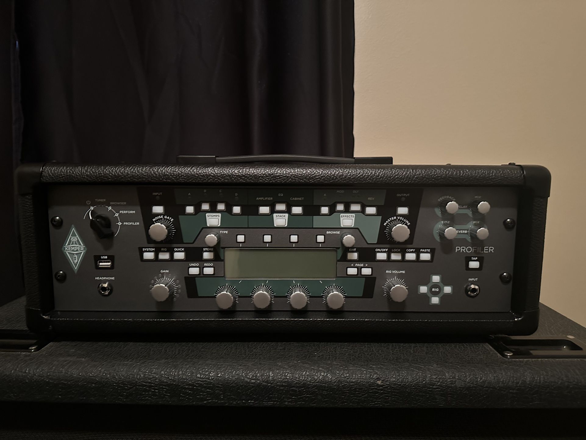 Kemper Power Rack W/ Head case And Footswitch for Sale in Arlington, WA ...