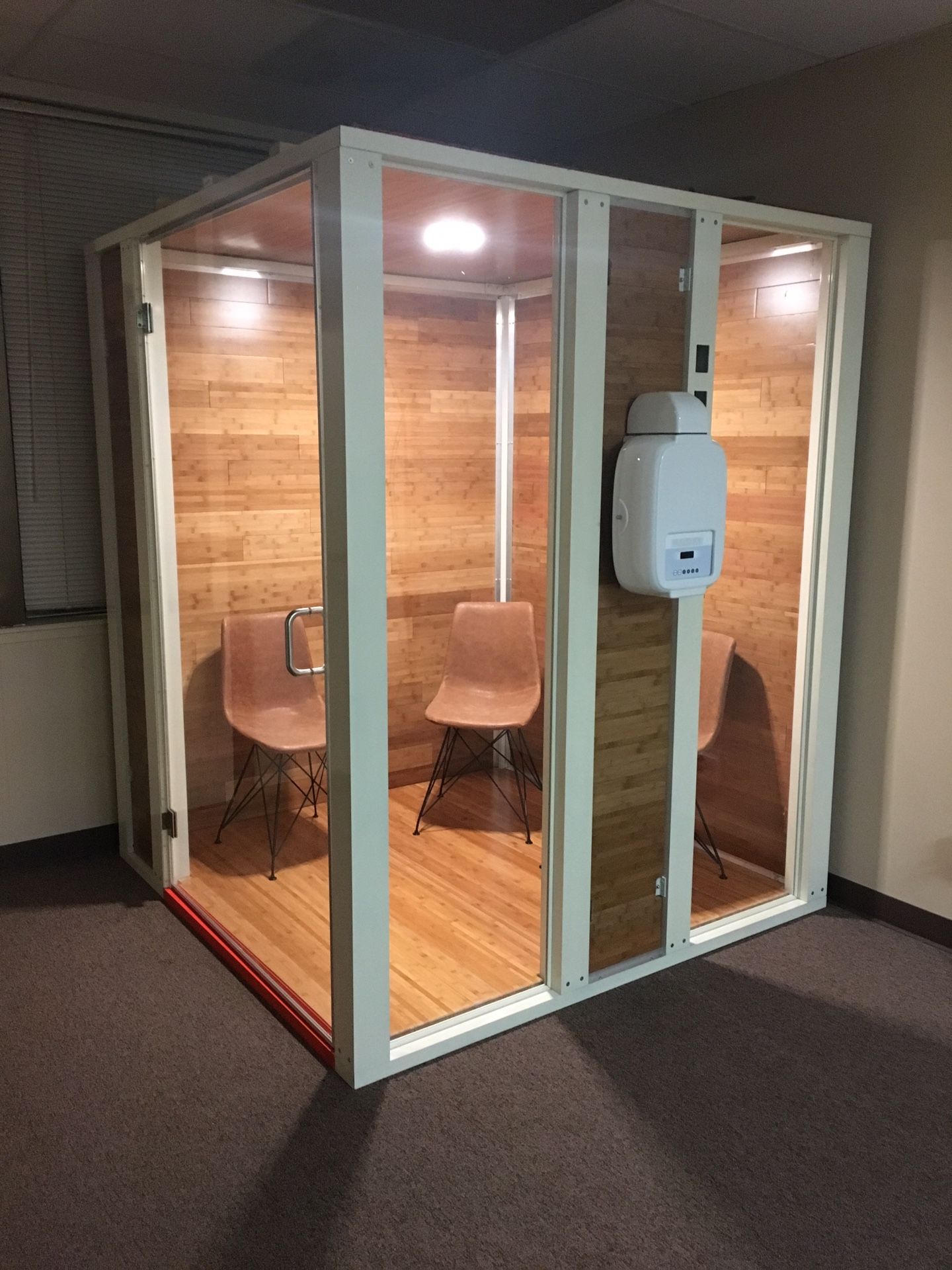 Salt booth- Halotherapy for Sale in Kirkland, WA - OfferUp