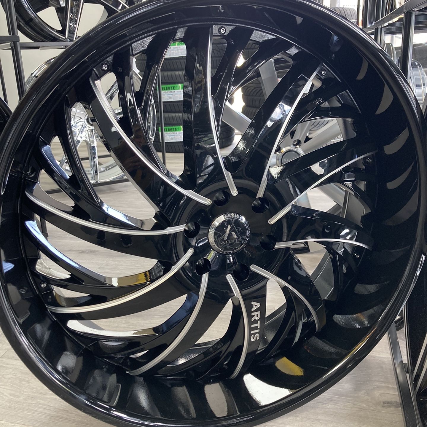 Chevy Tahoe On 28 Inch Rims