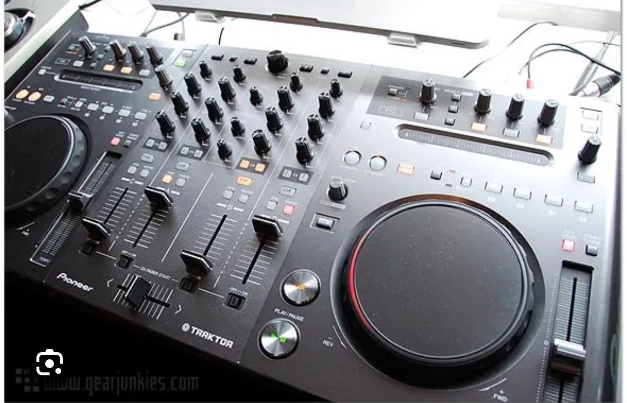 Pioneer DDJ-T1 for Sale in Waterbury, CT - OfferUp