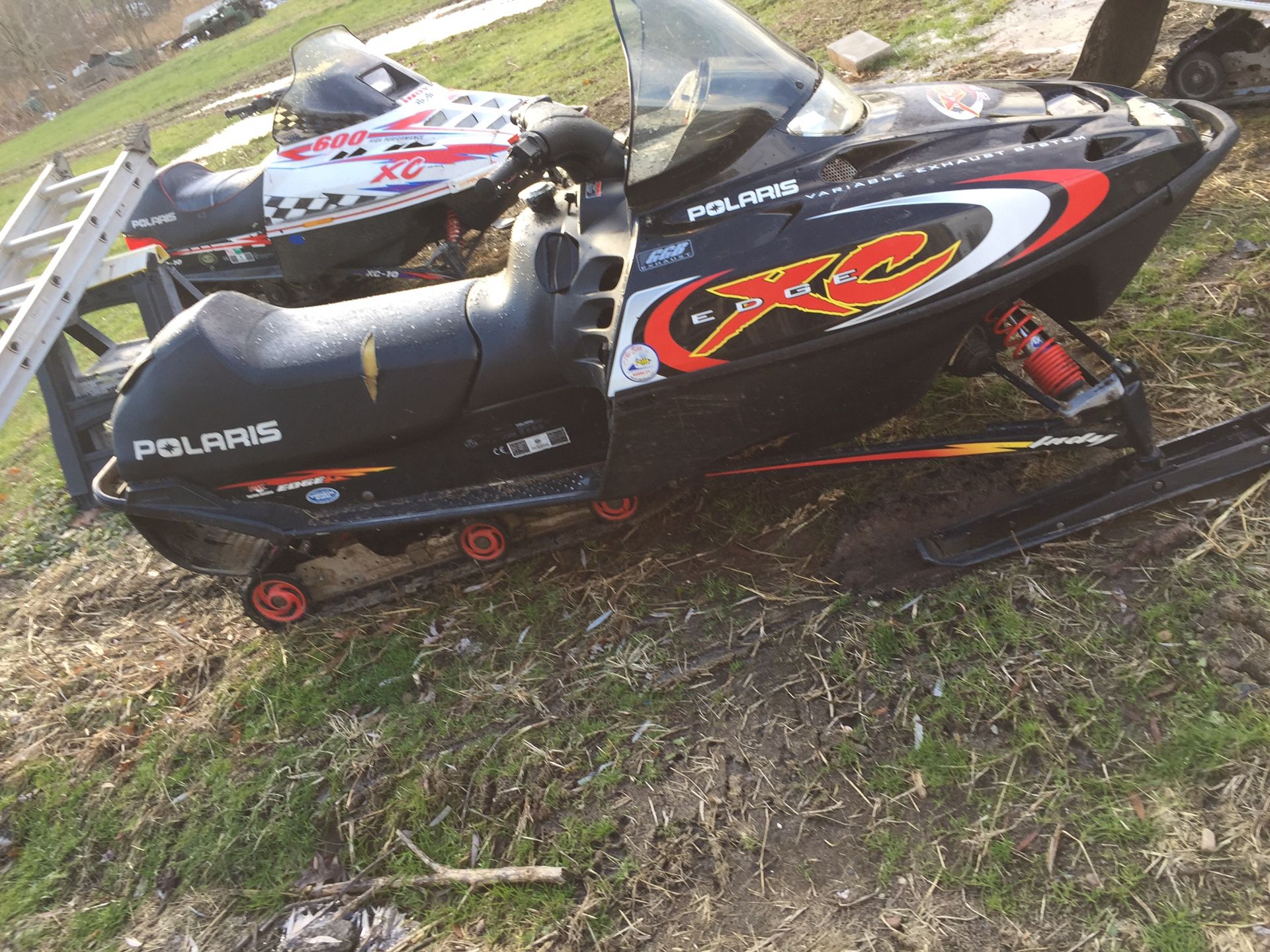 Polaris xc 600 edge snowmobile for Sale in Suffield, CT - OfferUp