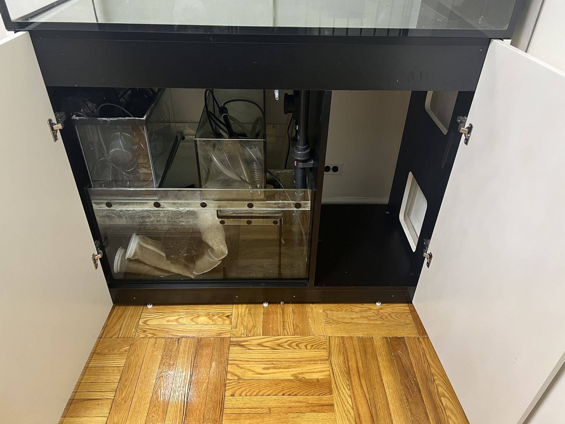 Aquarium Red Sea Peninsula P500 Reef Tank for Sale in Queens, NY - OfferUp