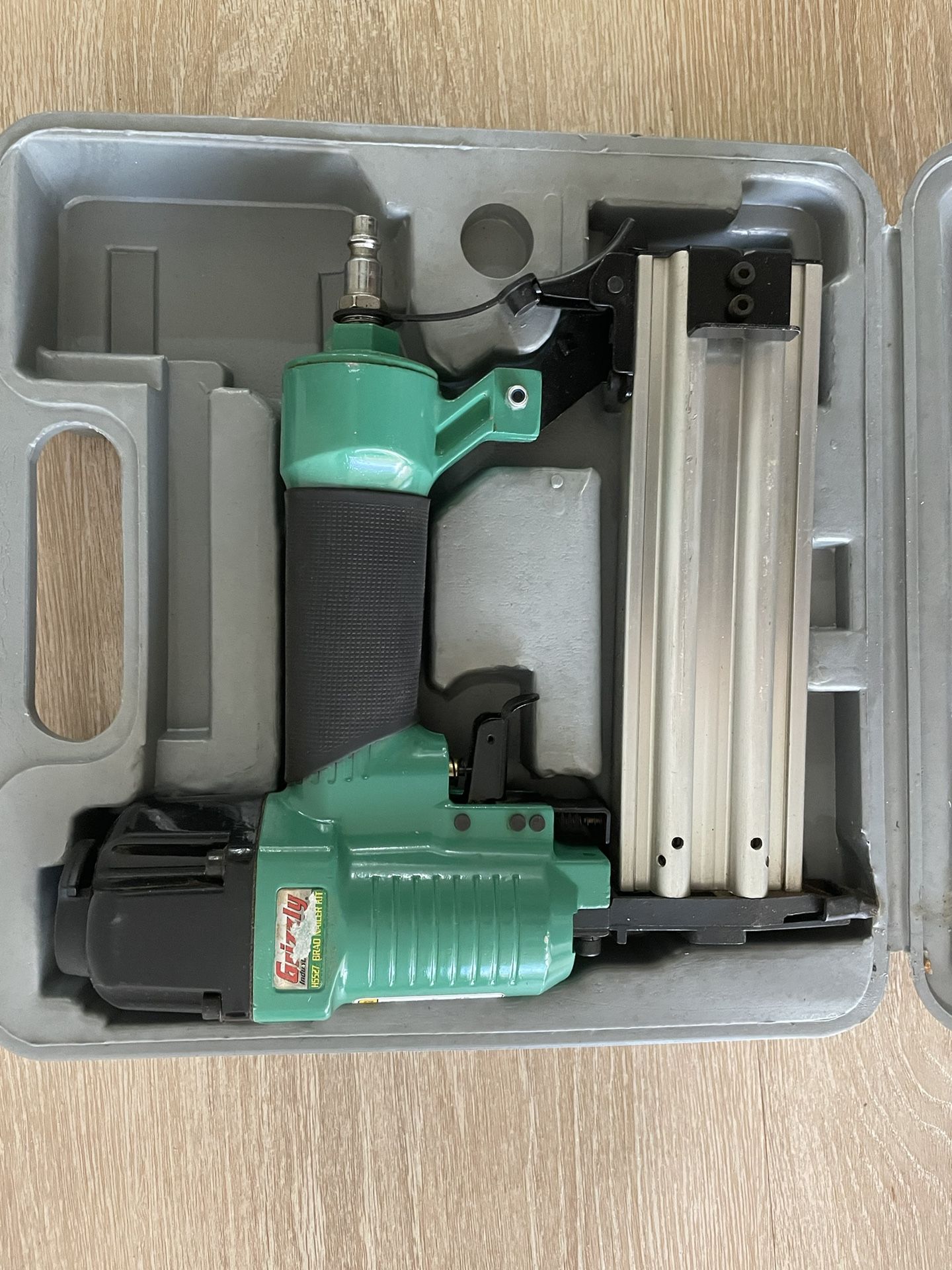 Used Nailer Gun For Sale at Pablo Joyce blog