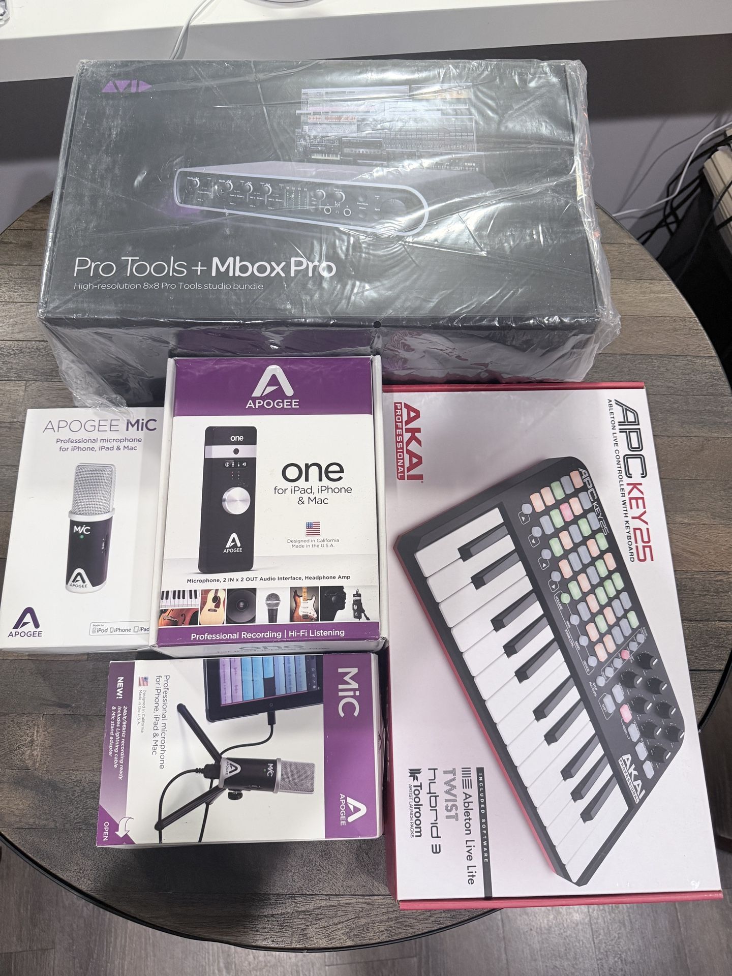 Pro Audio Recording Bundle — Avid Mbox Pro + Pro Tools, Akai APC Key 25 ...