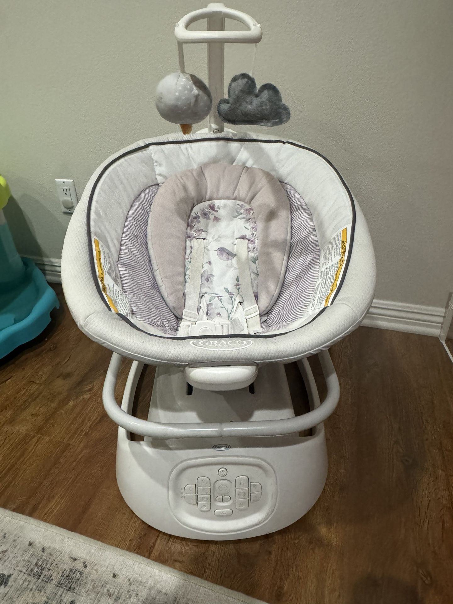 Graco Baby Swing for Sale in San Dimas, CA - OfferUp