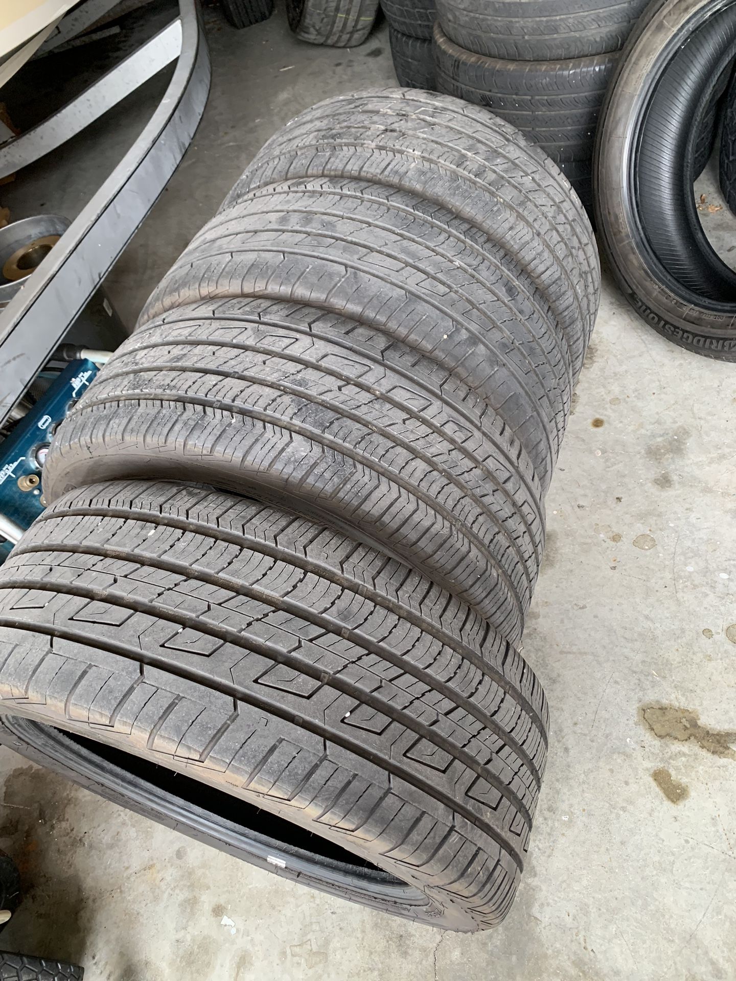4 cooper css touring tires 255/45/19 for Sale in Spring Hill, FL - OfferUp