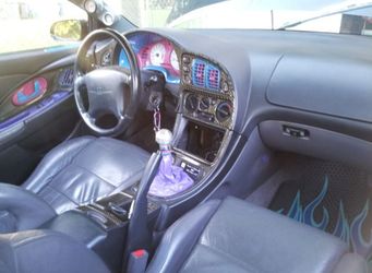 1998 Mitsubishi Eclipse Interior