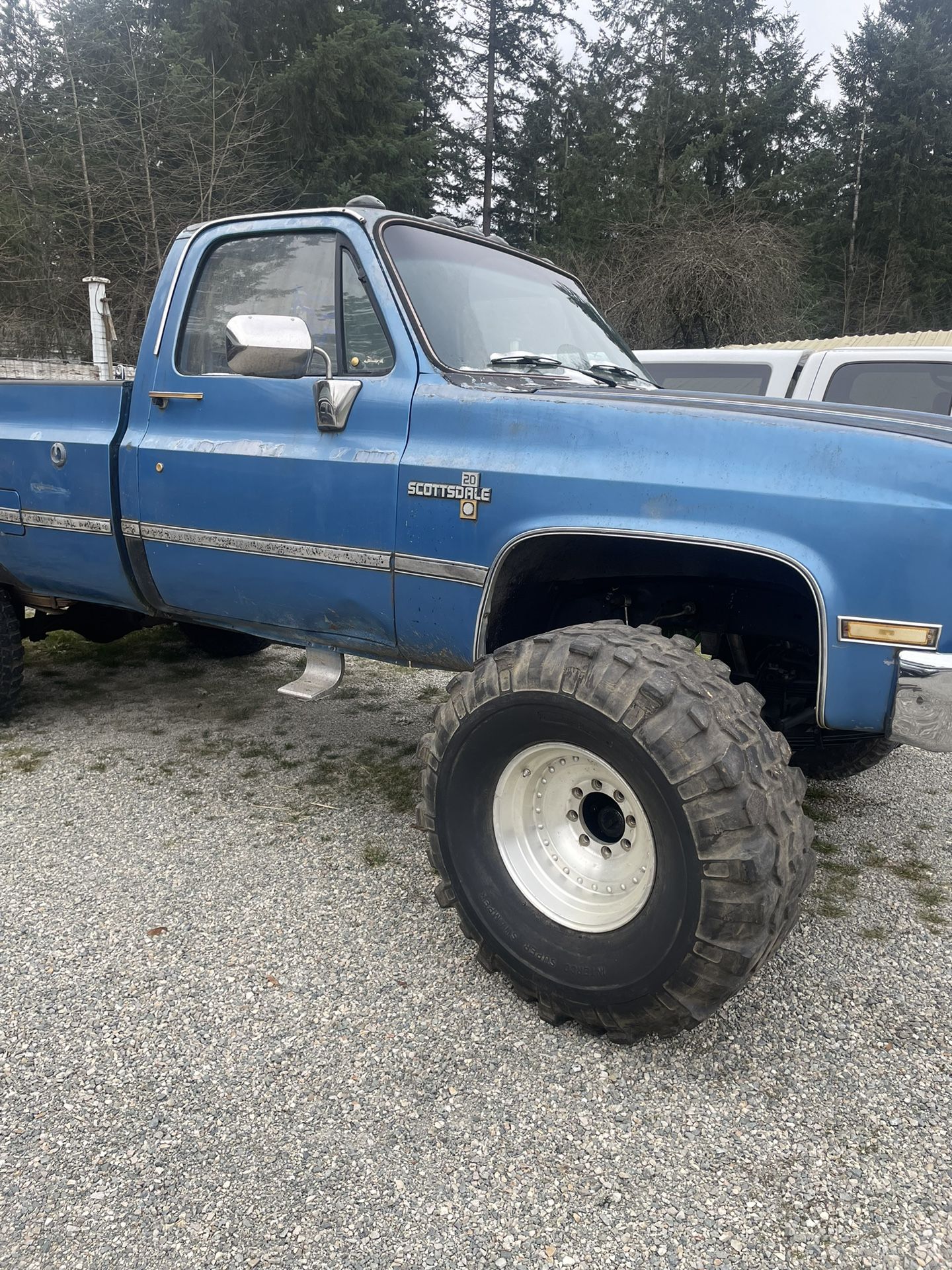 39.5 Super Swamper Tires And Wheels for Sale in Covington, WA - OfferUp