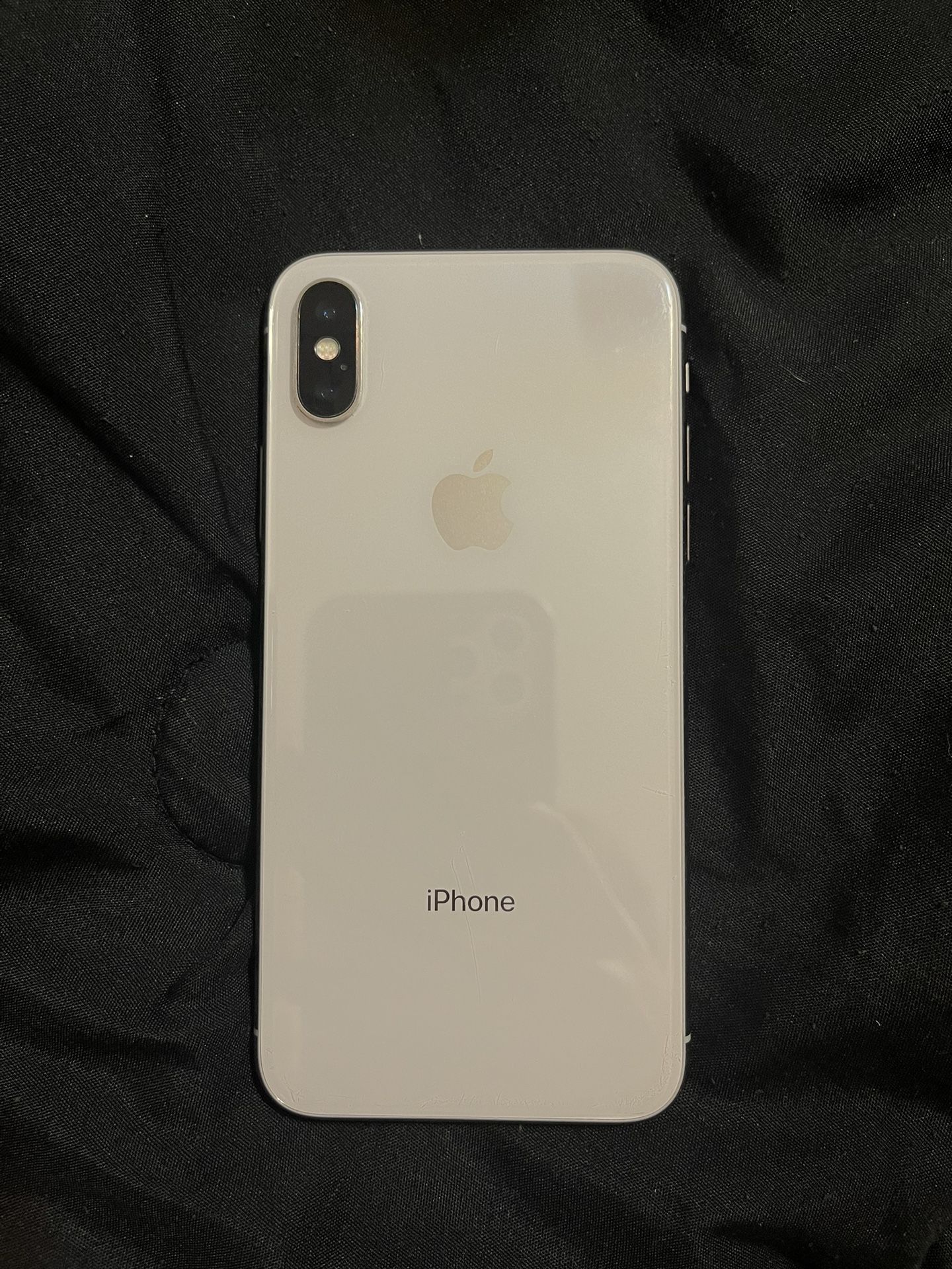 iphone x 256gb UNLOCKED for Sale in Houston, TX - OfferUp