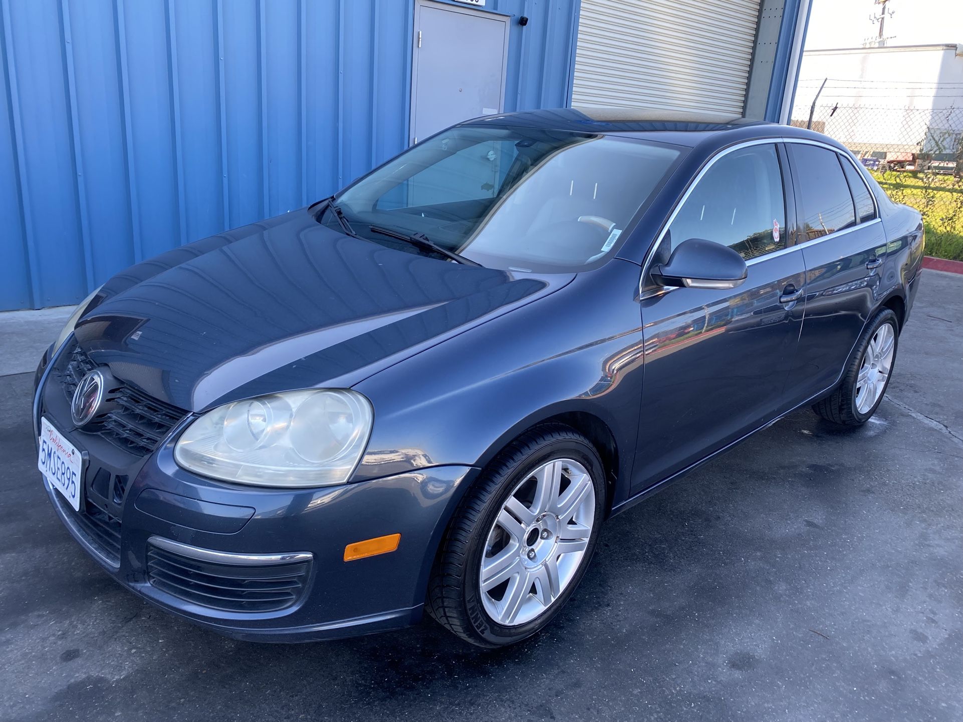 2005 Volkswagen Jetta for Sale in Clovis, CA - OfferUp
