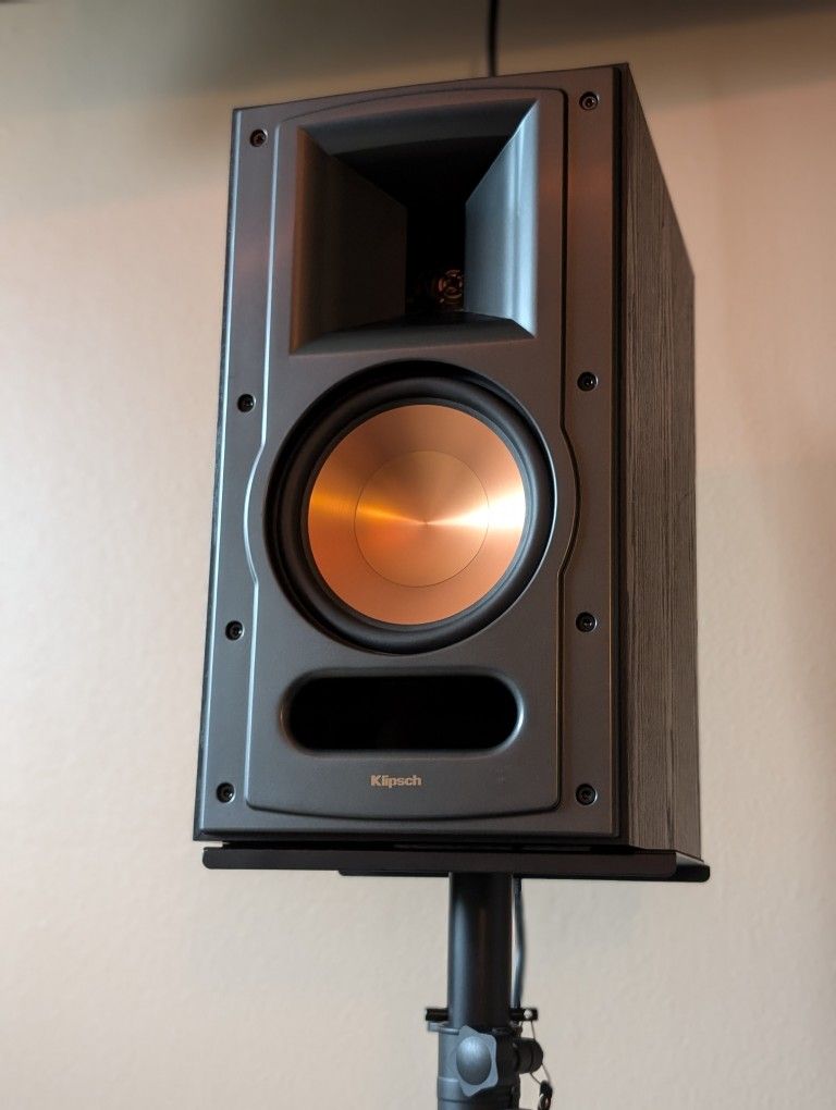 Klipsch RB-61 II Black (Pair) for Sale in Marysville, WA - OfferUp