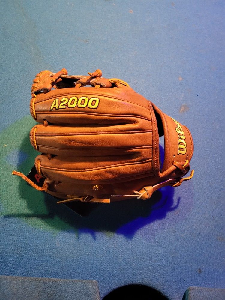 Wilson A2000 for Sale in San Antonio, TX - OfferUp