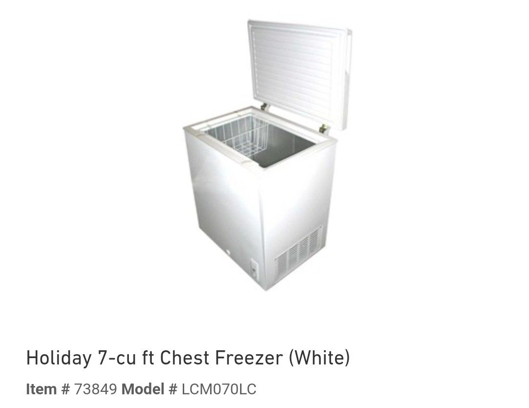 Holiday 7-cu ft Chest Freezer (White) for Sale in Everett, WA - OfferUp