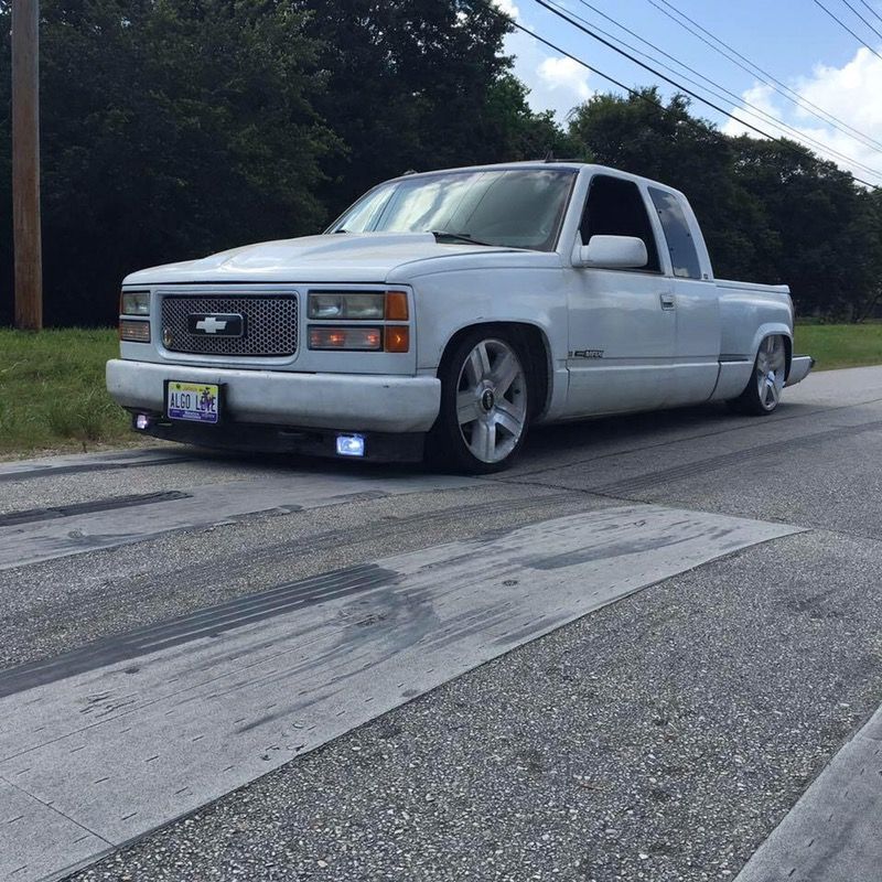 97 Chevy Silverado obs for Sale in Houston, TX - OfferUp