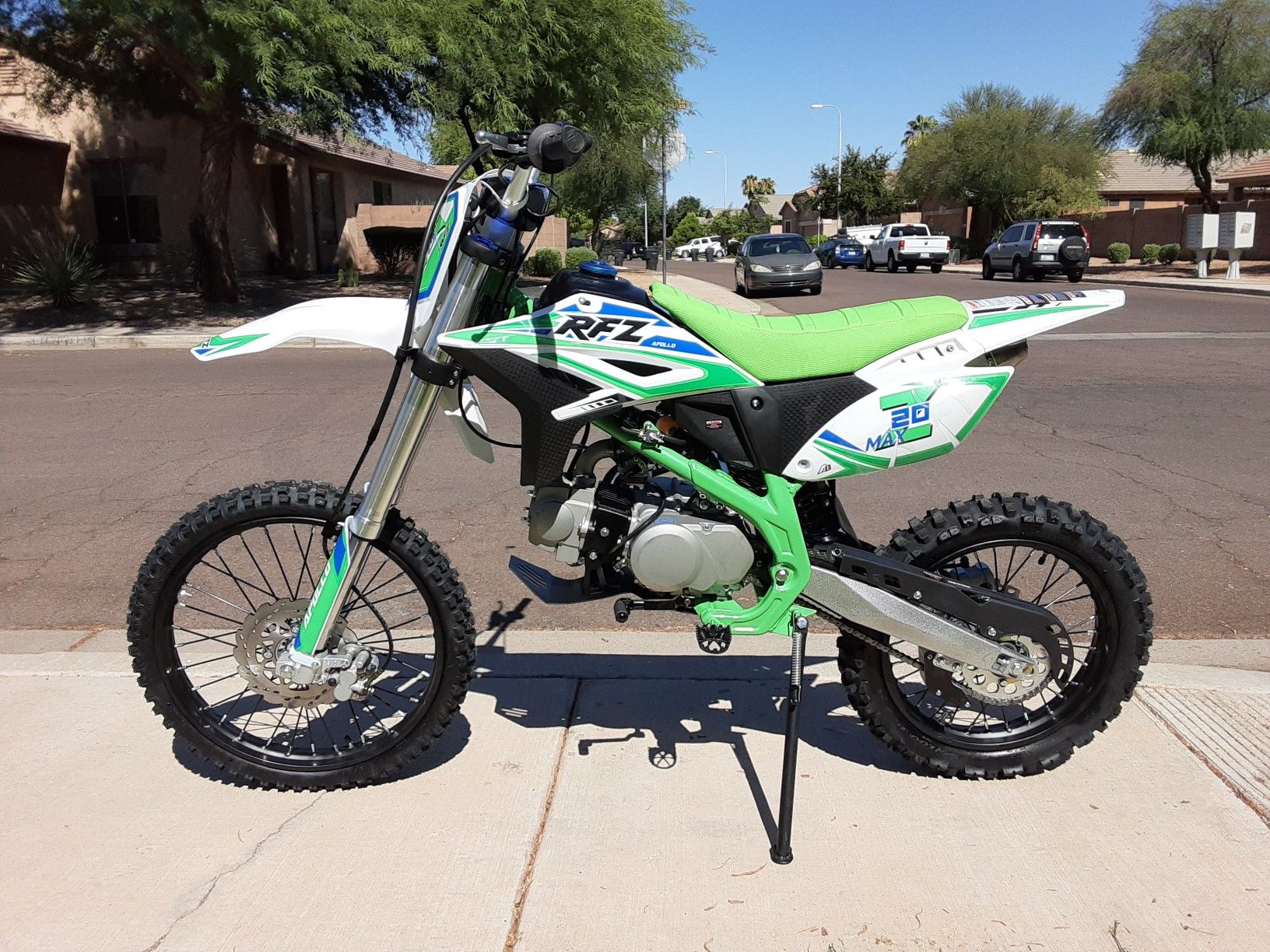 Brand new apollo 125cc Z20 Max pit bike dirt bike for Sale in Chandler ...