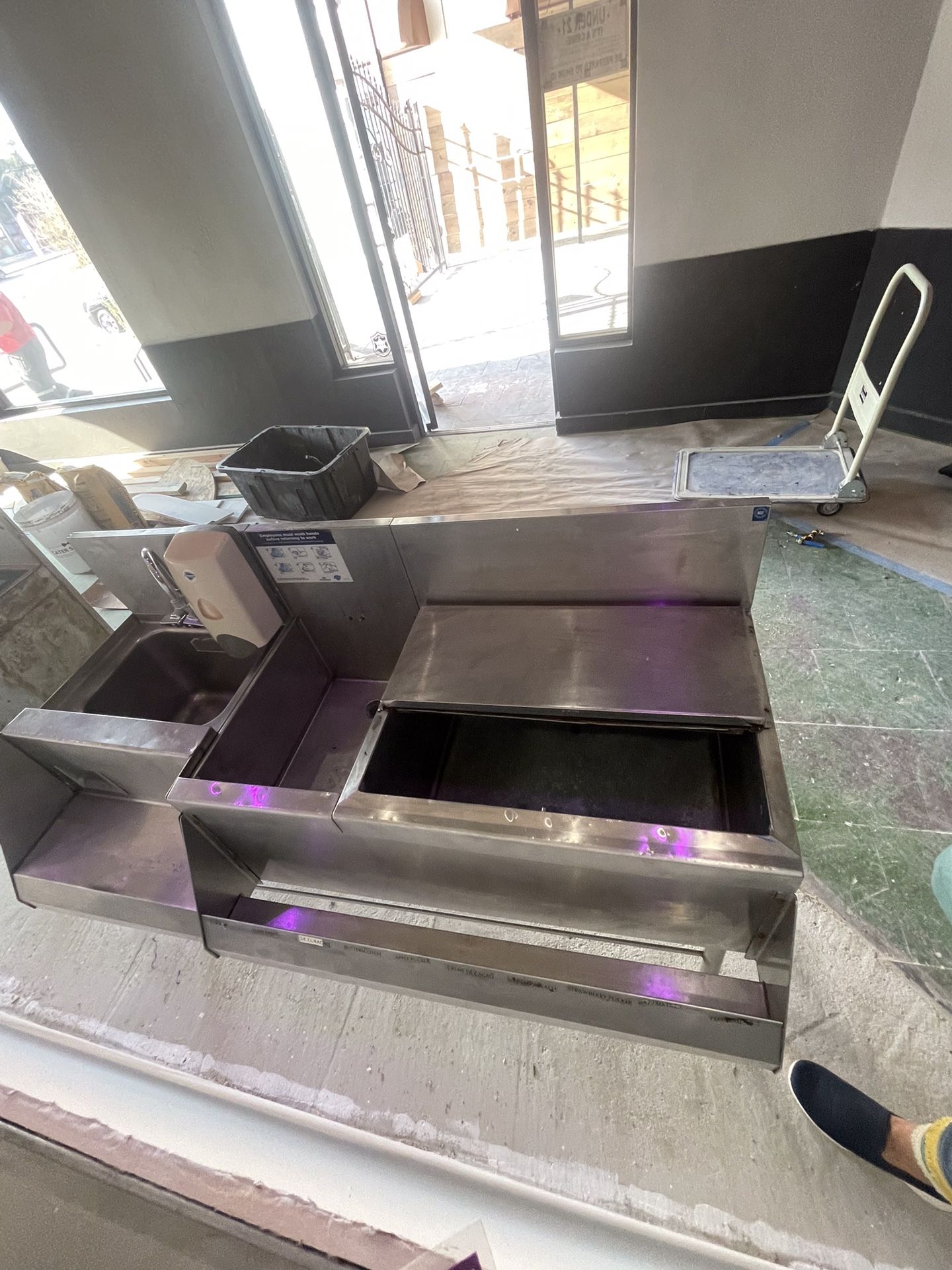 Ice Well With Cold Plate For Bar for Sale in San Antonio, TX - OfferUp