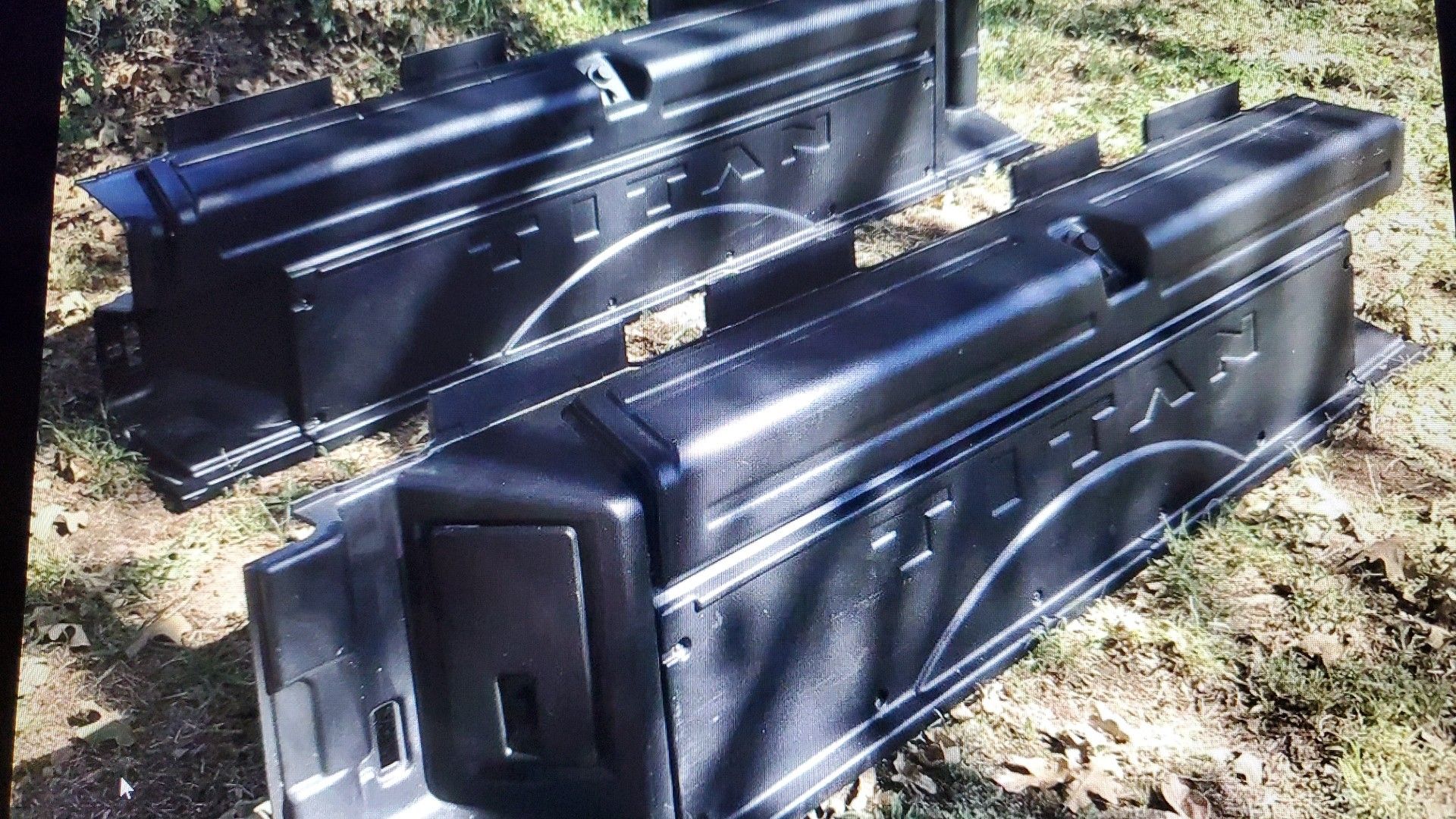 Nissan Titan 2020 2019 tool boxes for Sale in Pembroke Pines, FL - OfferUp