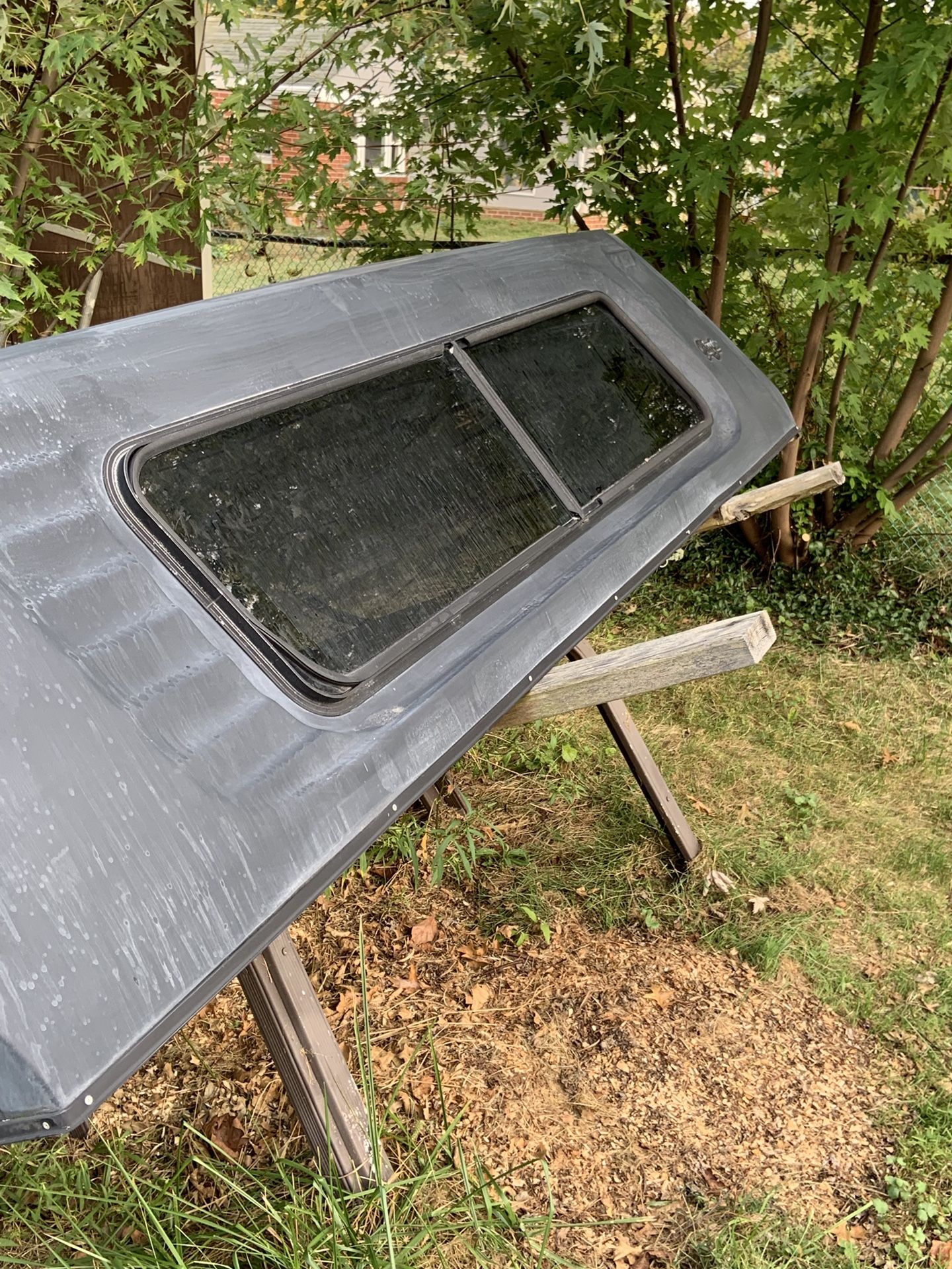 Glasstite truck cap 8 foot bed for Sale in PLYMOUTH MTNG, PA - OfferUp