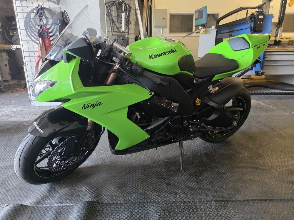 2008 Kawasaki ZX10R for Sale in City Of Industry, CA - OfferUp