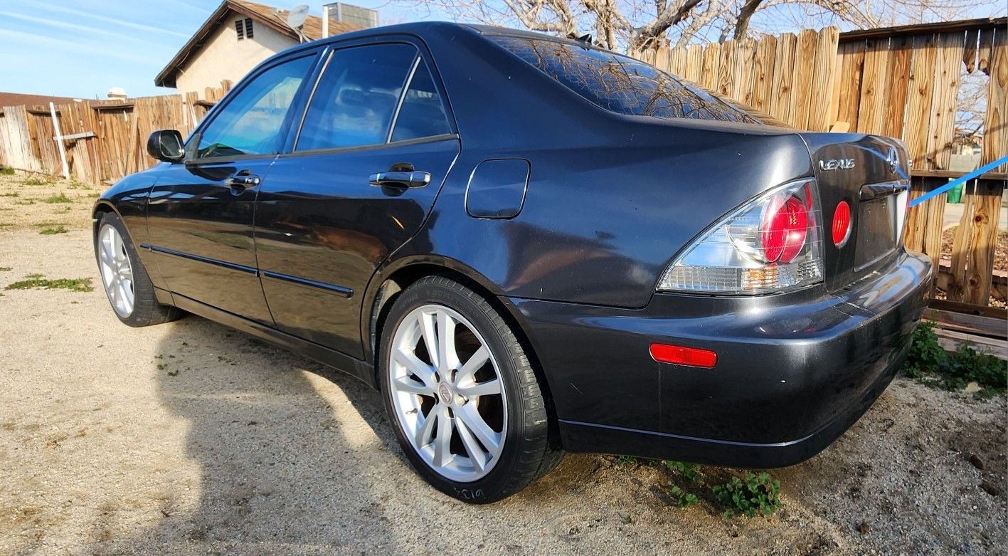 2002 Lexus IS 300 for Sale in Palmdale, CA - OfferUp