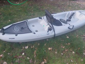 Emotion 11 Kayak