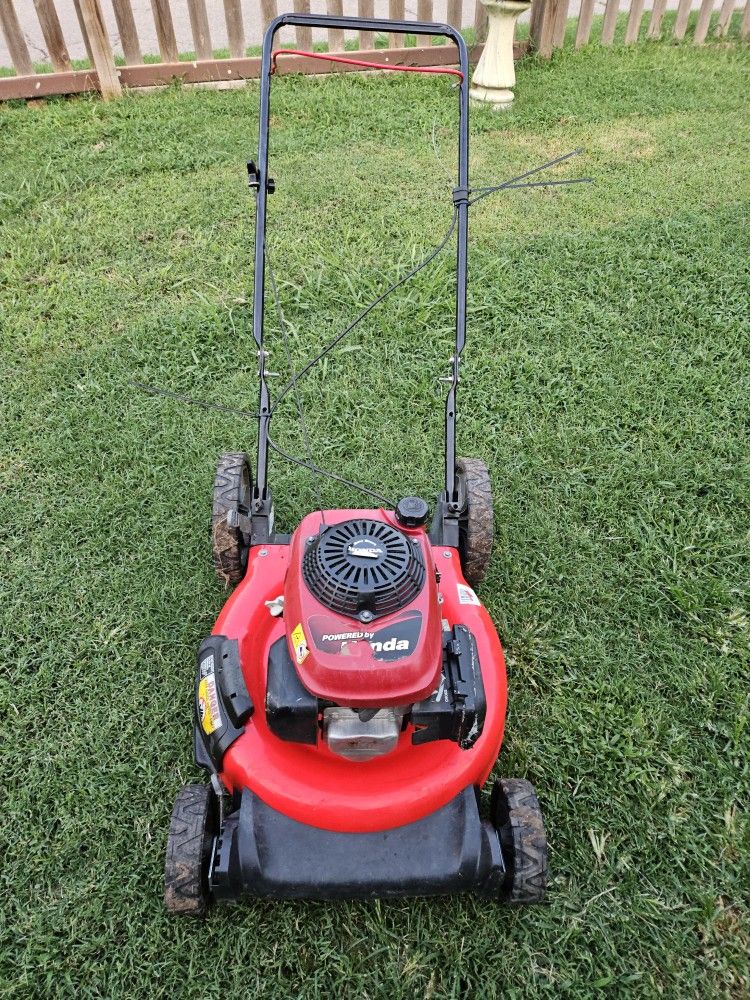 Conquer Your Lawn The Ultimate Lawnboy Gvc 160 Review Is It Worth The Hype