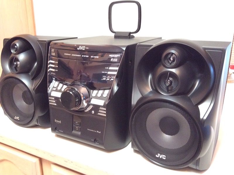 JVC MX-KC 58 3 Cd Changer Compact Component System With IPod Connection for Sale in Marysville ...