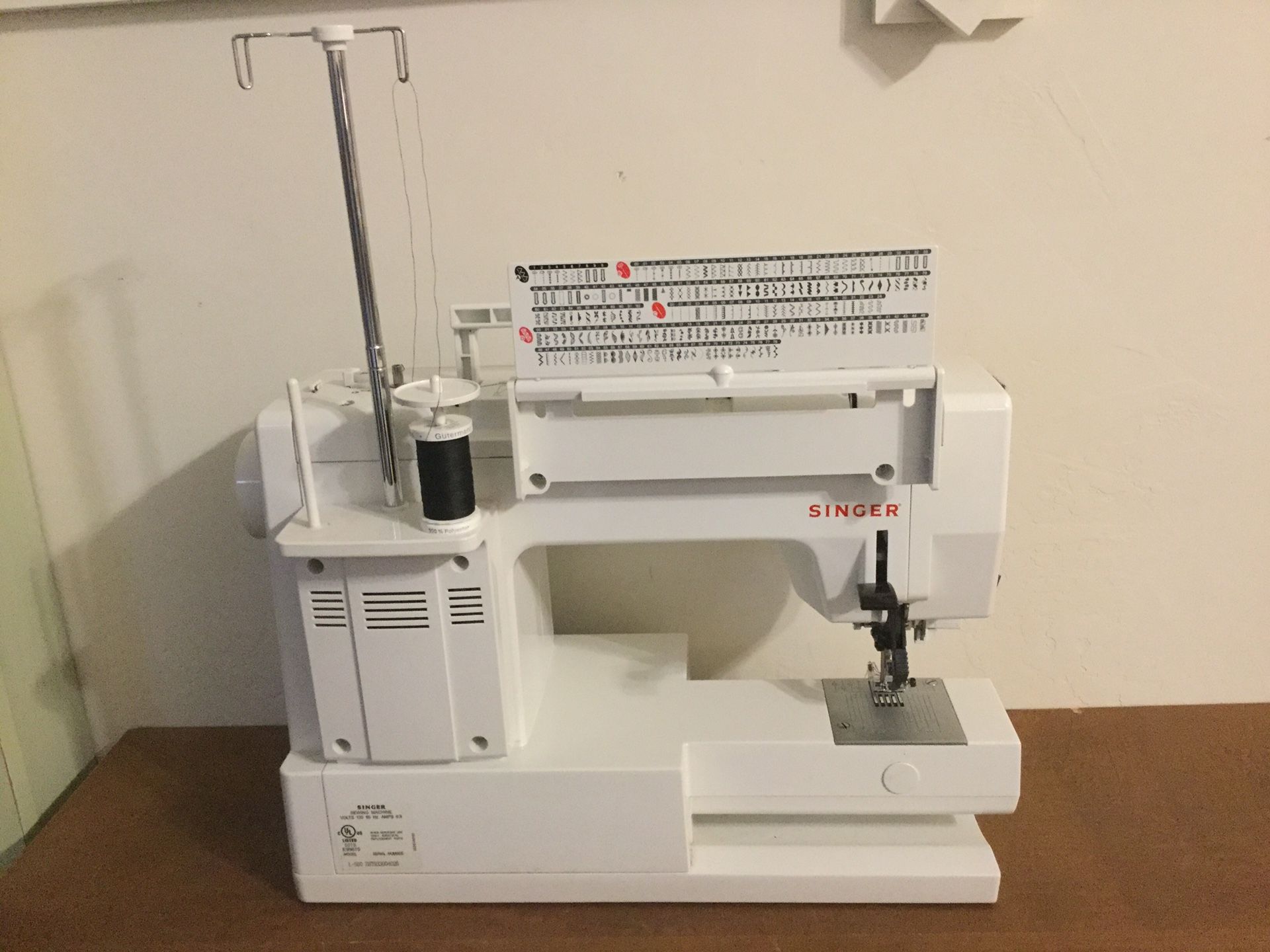 Singer Quantum L500/ Pfaff C1100 Pro twin sister sewing machine for ...