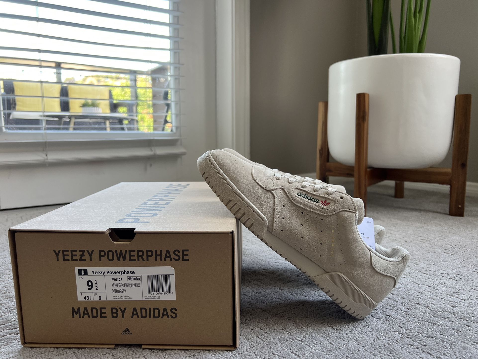 Adidas Yeezy Powerphase Clear Brown Size 9.5 for Sale in Los Angeles ...