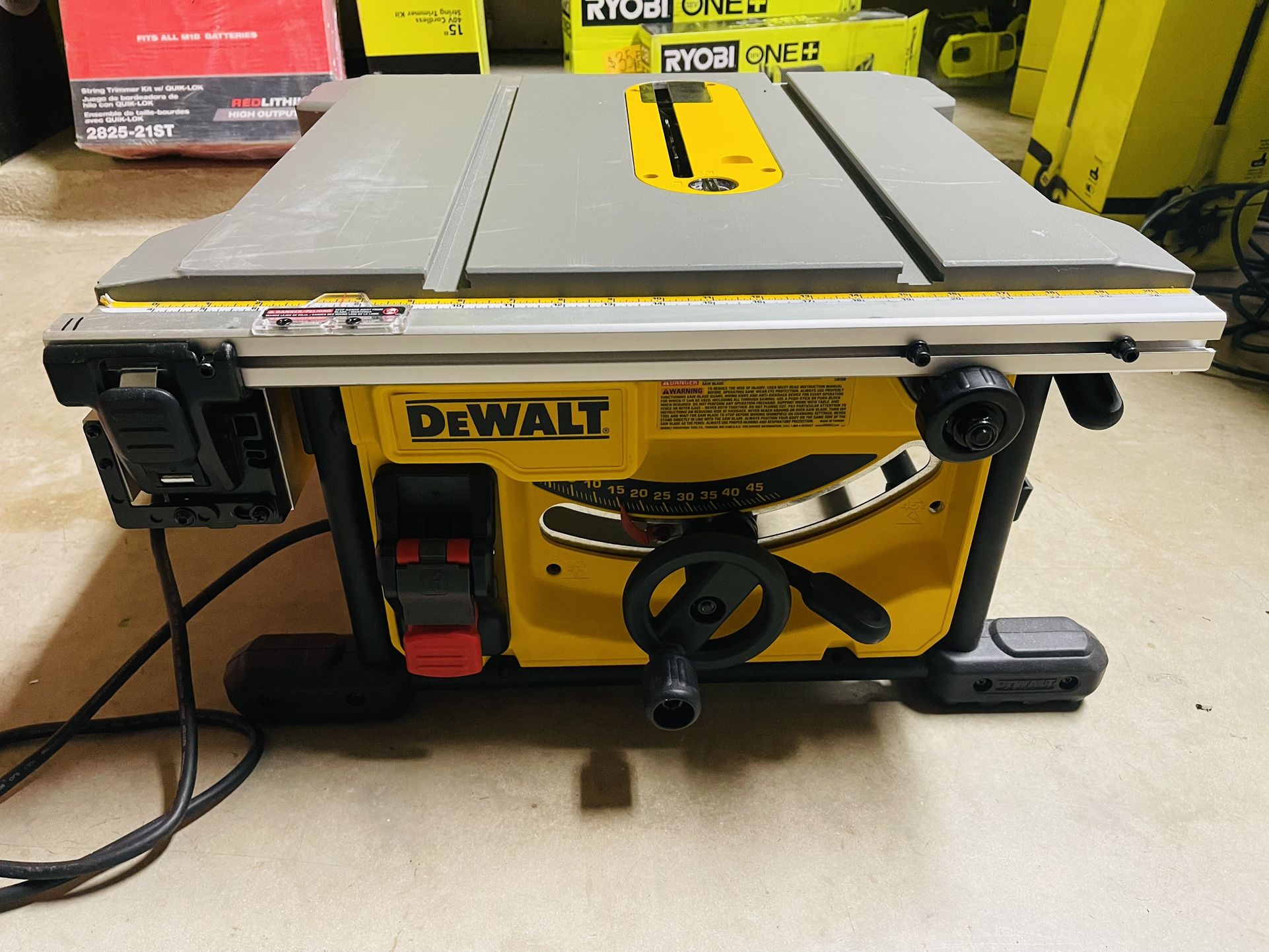 DeWalt DWE7485 81/4” (210mm) TABLE SAW, LIKE NEW! for Sale in San ...