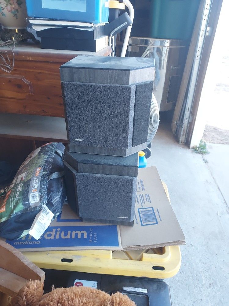 Bose Speakers 2001 for Sale in Hesperia, CA - OfferUp