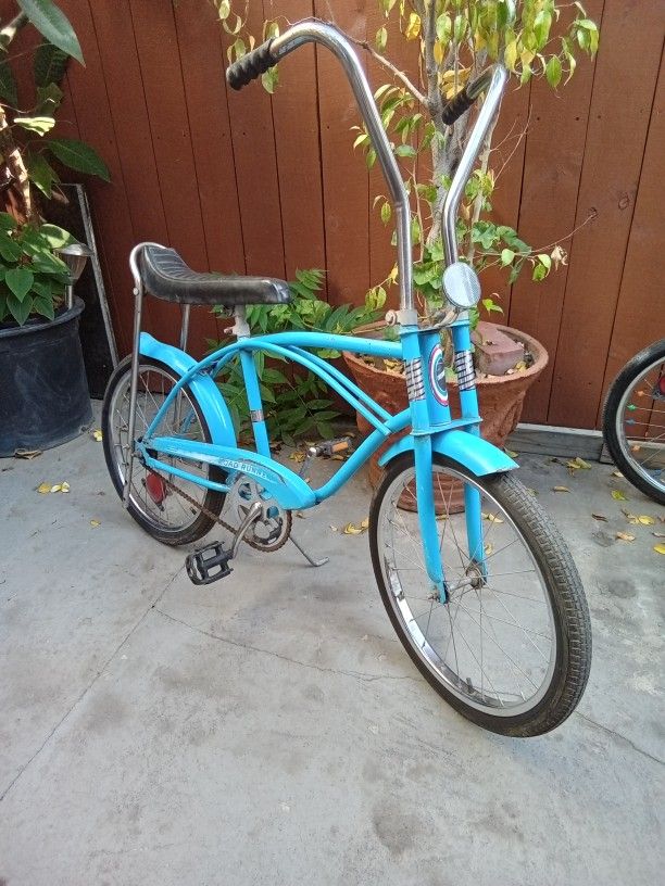 1970's Iverson Road Runner Muscle Bike Banana Seat for Sale in Los ...