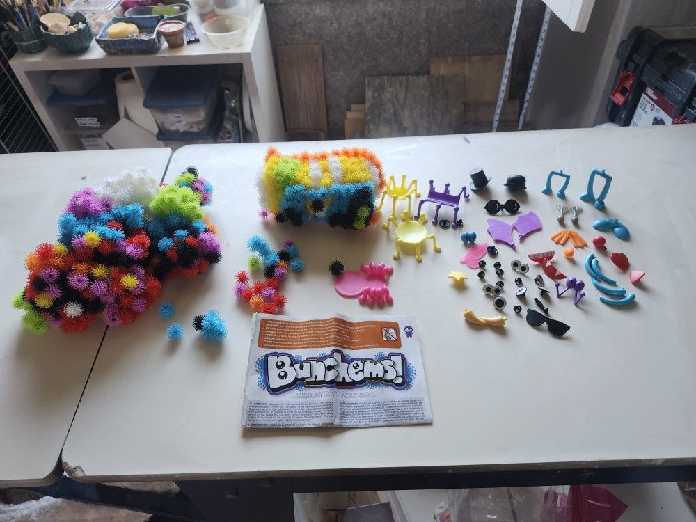 Bunchems Mega JUMBO Pack for Sale in Encinitas, CA - OfferUp