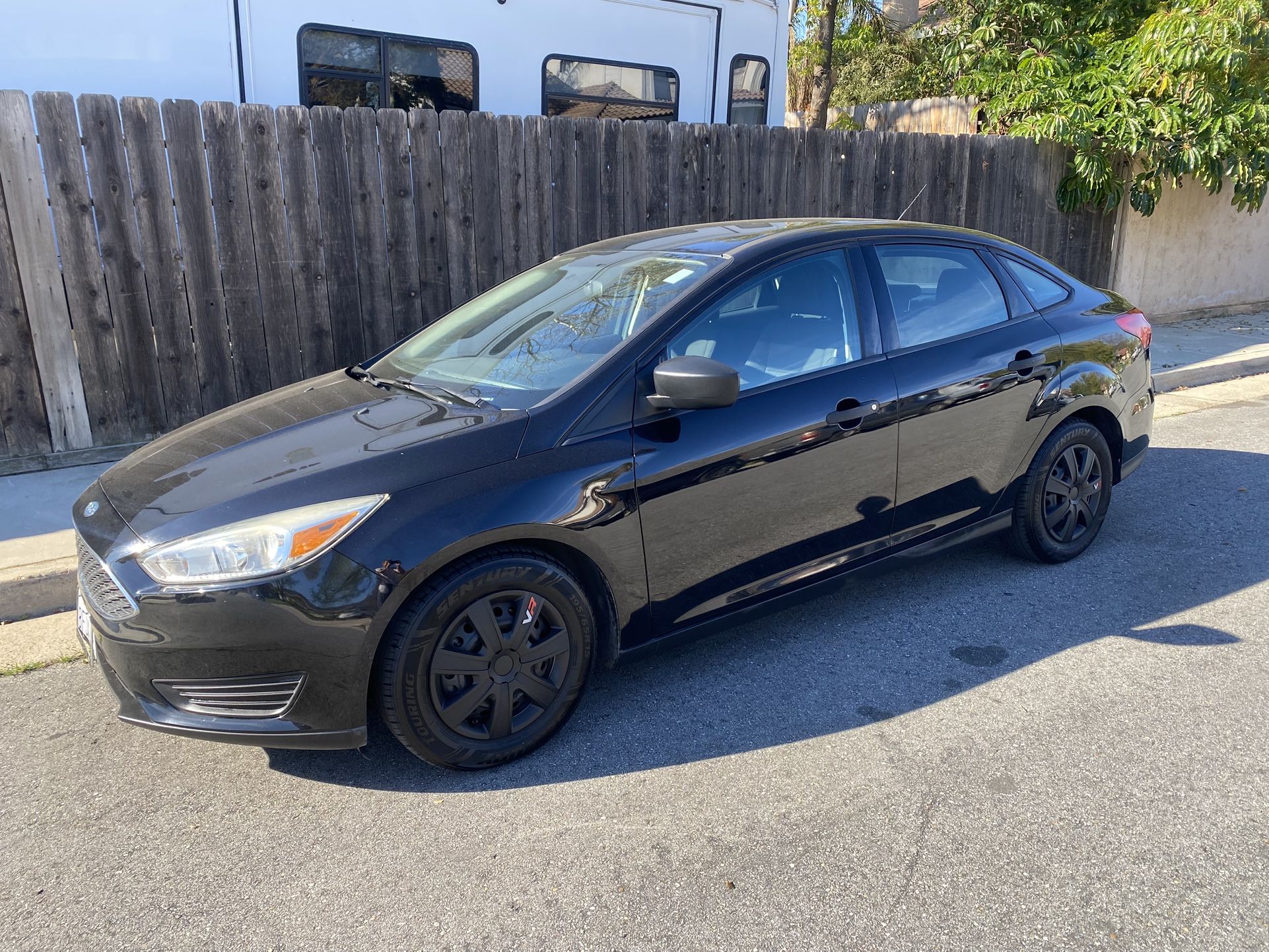 2018 Ford Focus for Sale in Bakersfield, CA - OfferUp