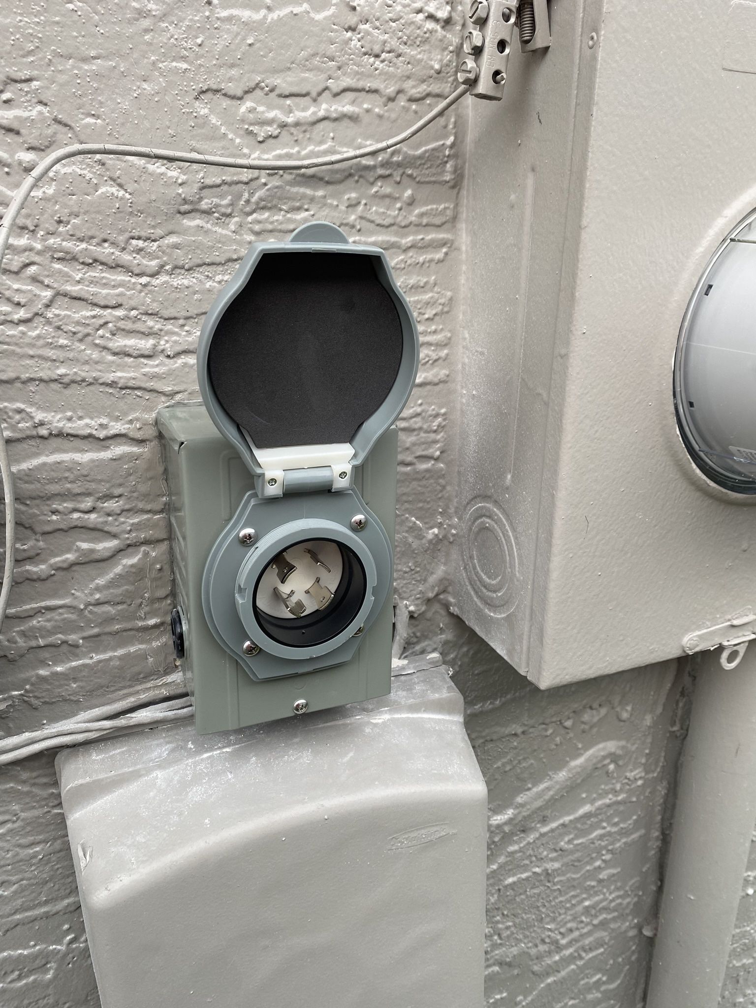 GENERATORS ELECTRICAL INLET OUTLETS WITH INTERLOCK KIT INSTALLATI0NS ...