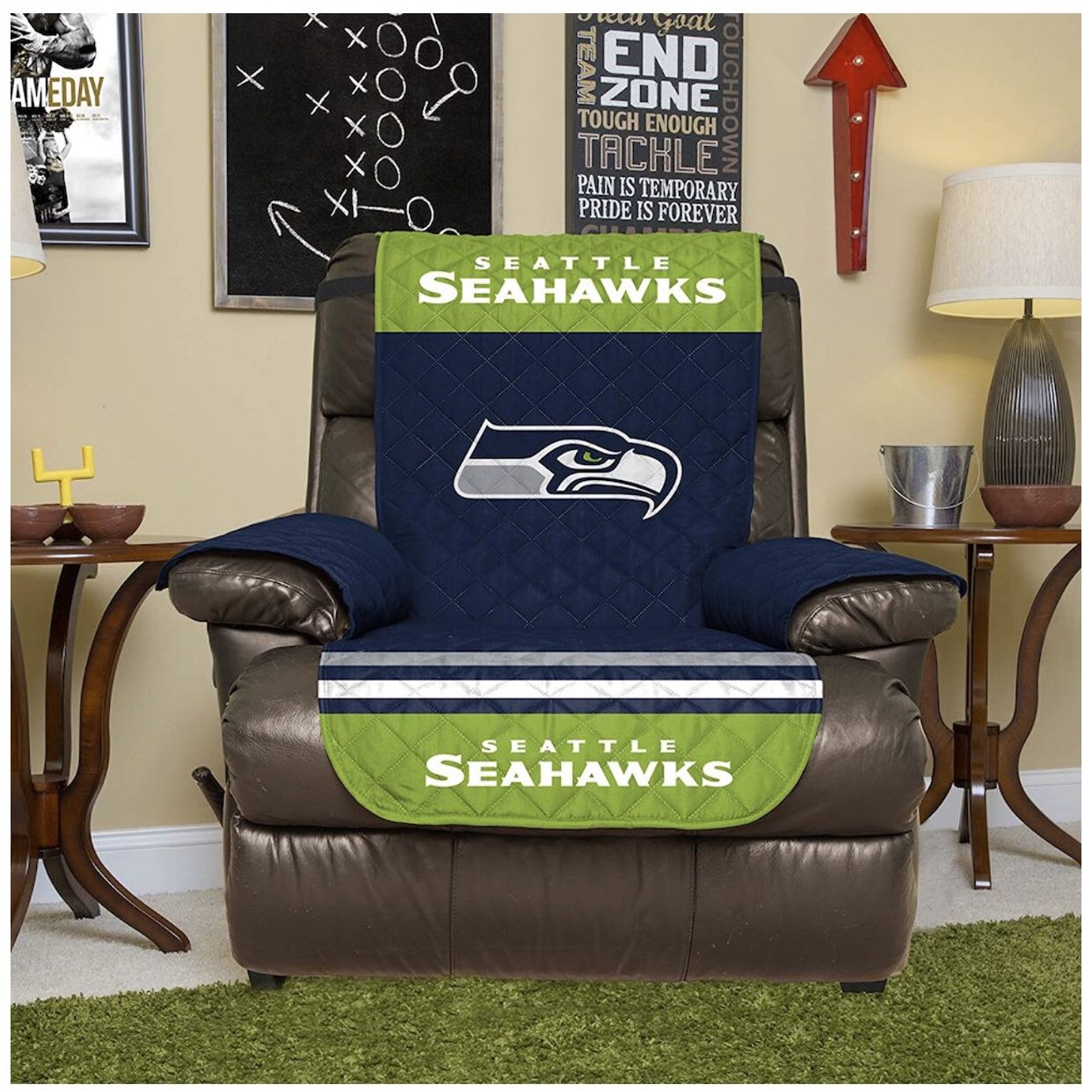 SEATTLE SEAHAWKS quilted recliner protector for Sale in Edgewood, WA ...