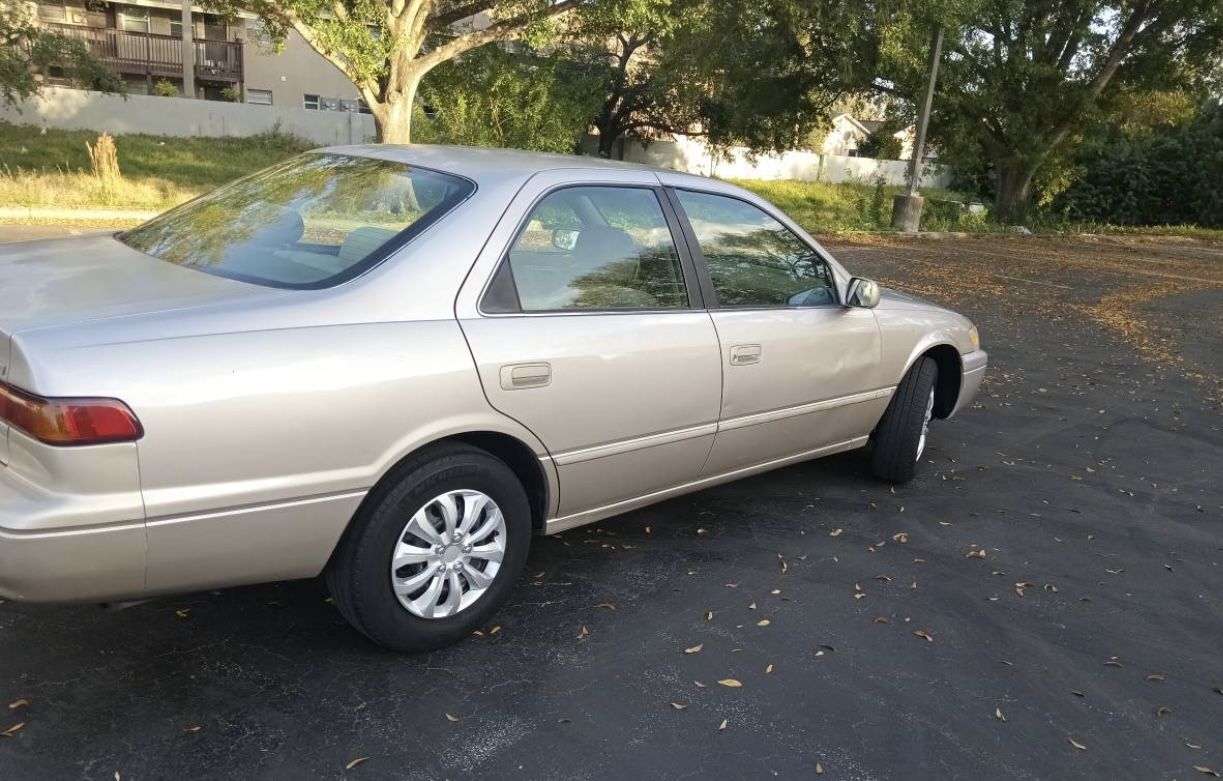 1997 Toyota Camry for Sale in Riverside, CA - OfferUp