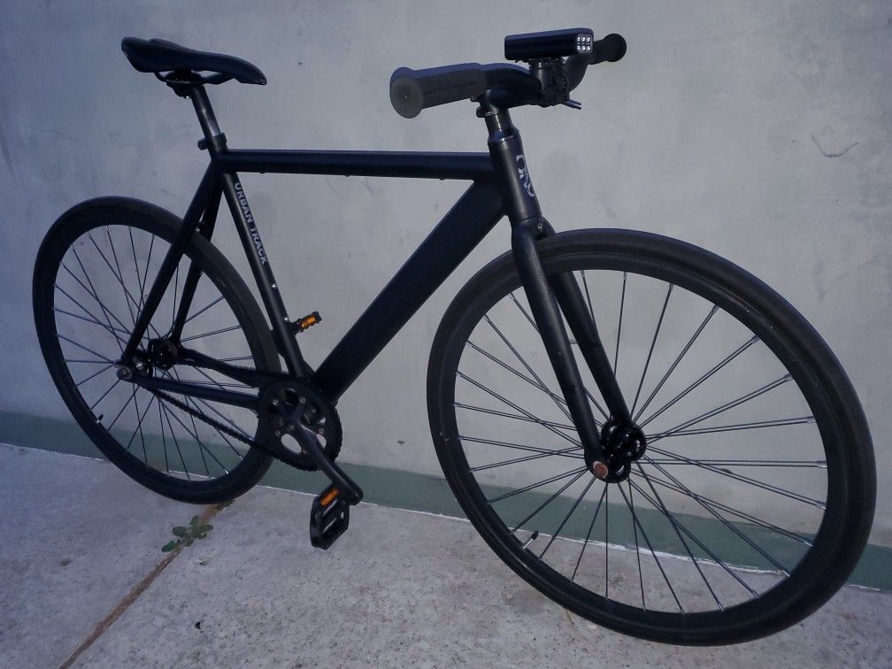 Urban Track Road Bike for Sale in Tustin, CA - OfferUp