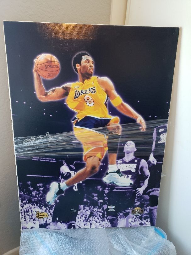 Autographed KOBE BRYANT (LAKERS) Canvas for Sale in Anaheim, CA - OfferUp