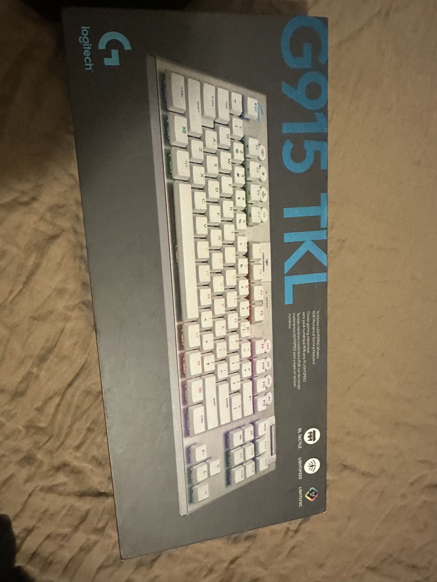 Logitech G915 TKL Tenkeyless Lightspeed Wireless RGB Mechanical Gaming ...