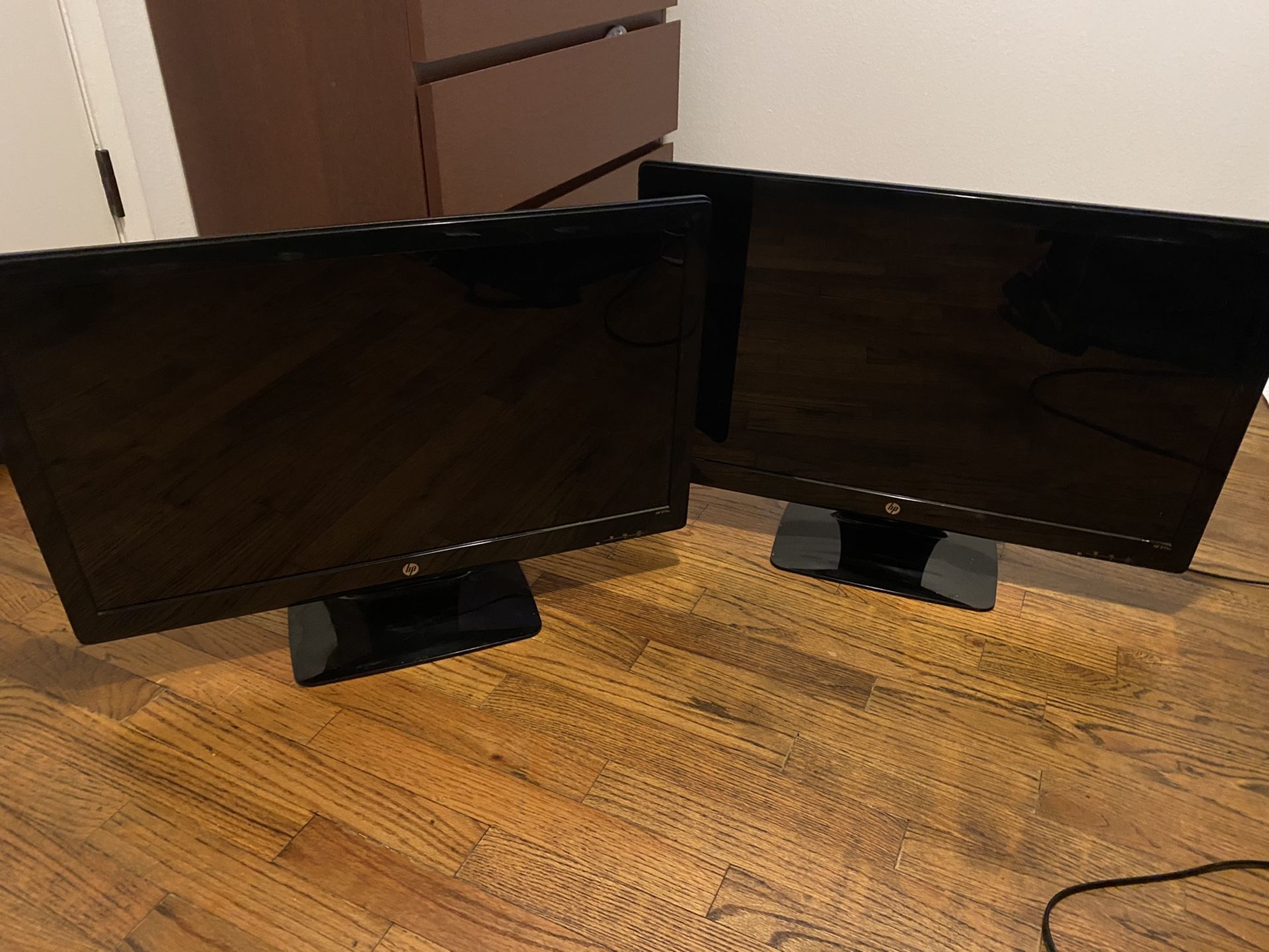 2x HP 2711x Monitors for Sale in Auburn, WA - OfferUp