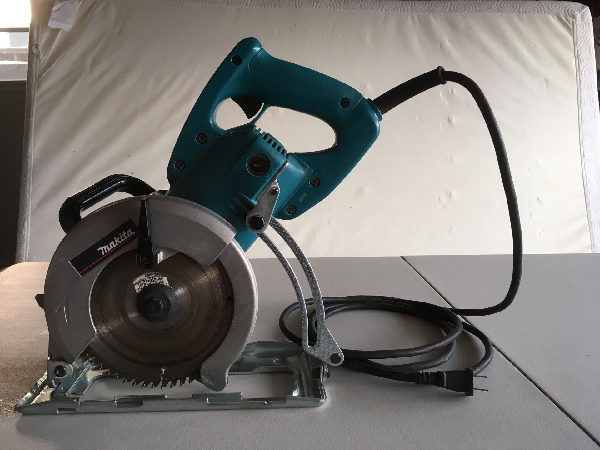 Makita Skill Saw for Sale in San Jose, CA - OfferUp