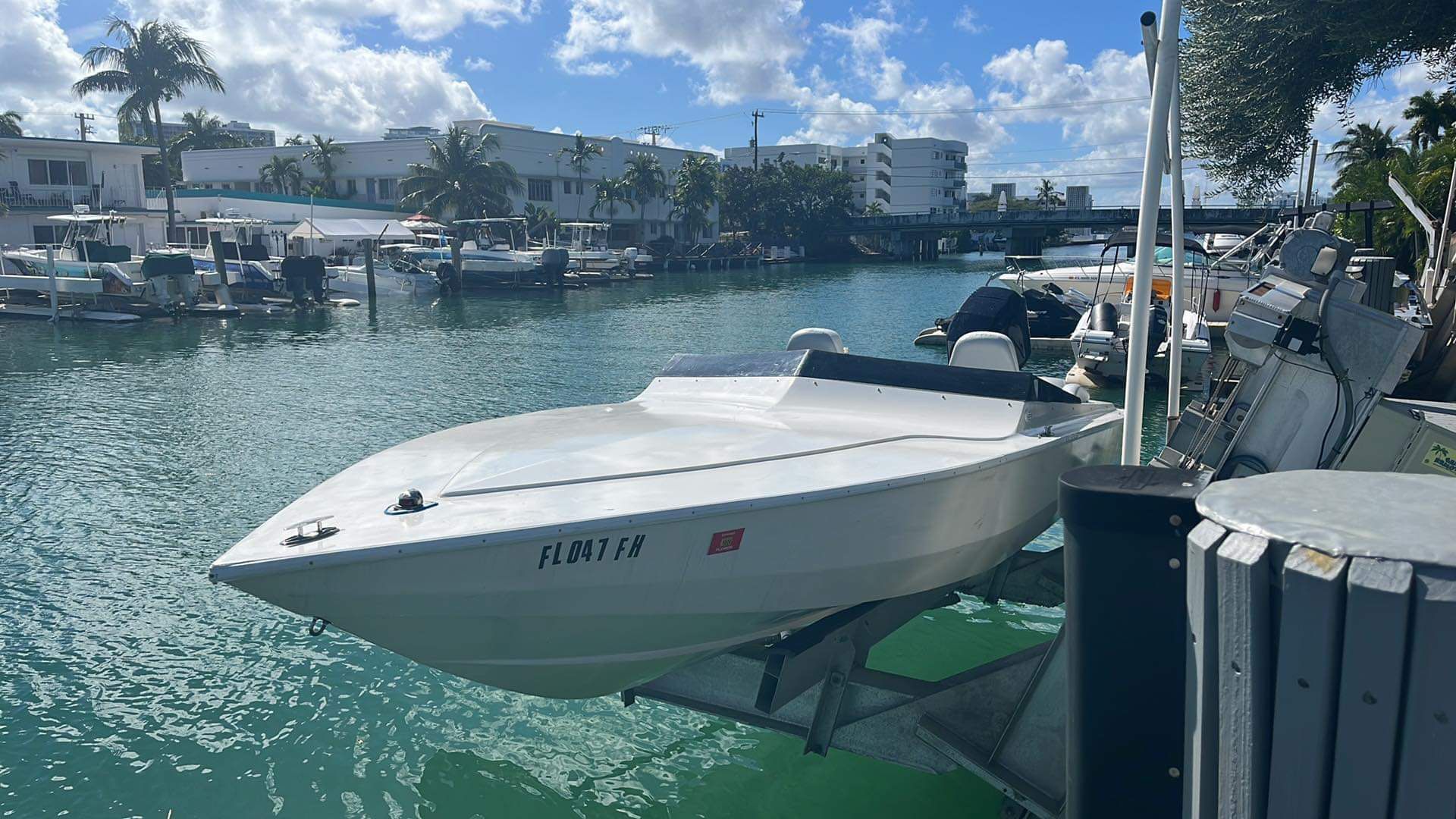 1984 Velocity 22ft for Sale in Ind Crk Vlg, FL - OfferUp