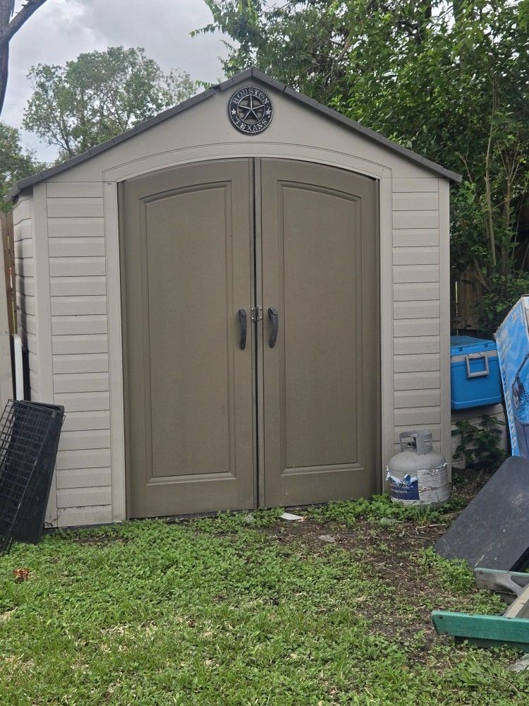 4x7 LifeTime Plastic Shed for Sale in Houston, TX - OfferUp
