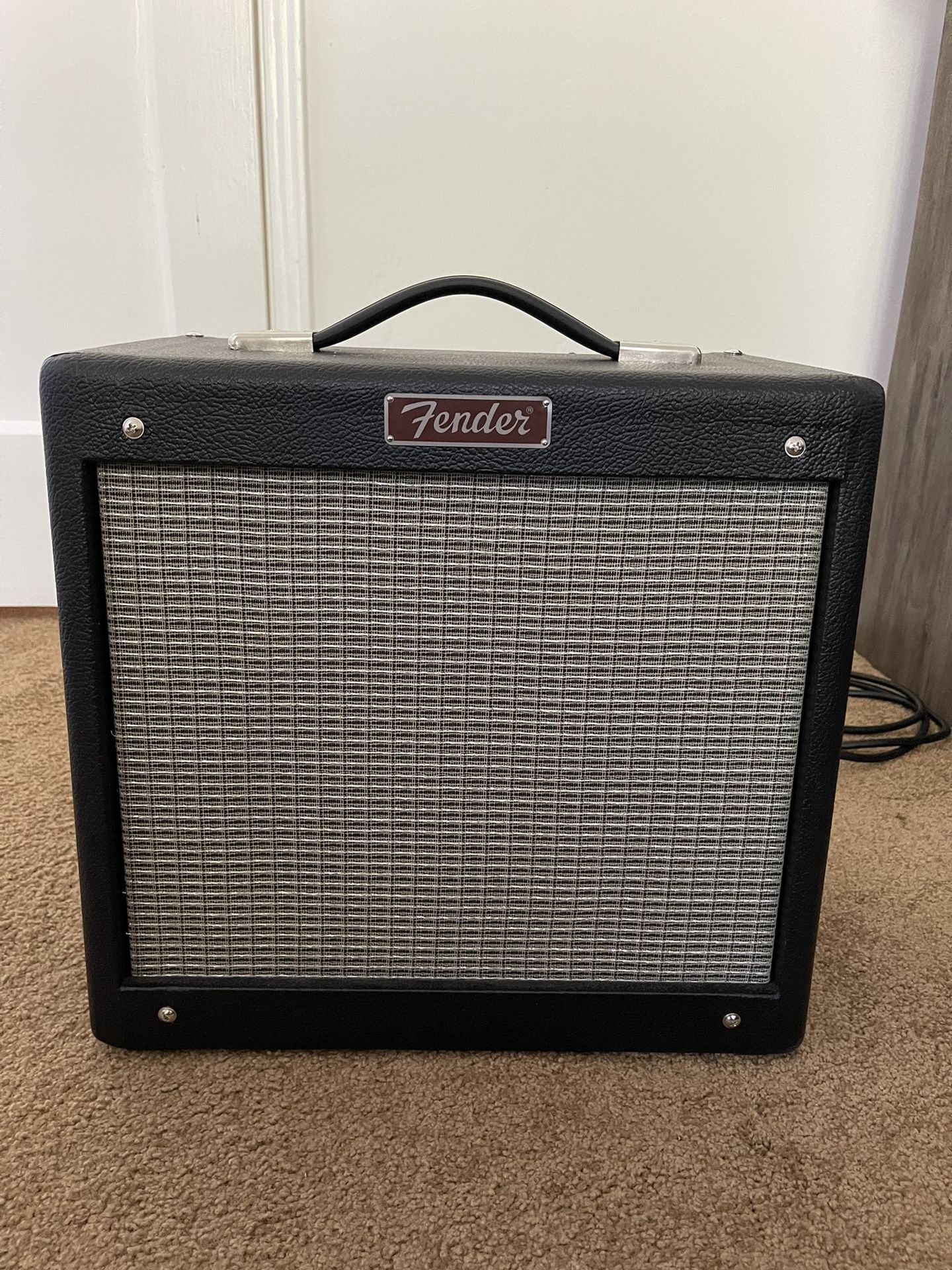 Fender Pro Junior IV Special Edition 15W 1x10 Tube Guitar Amp for Sale ...