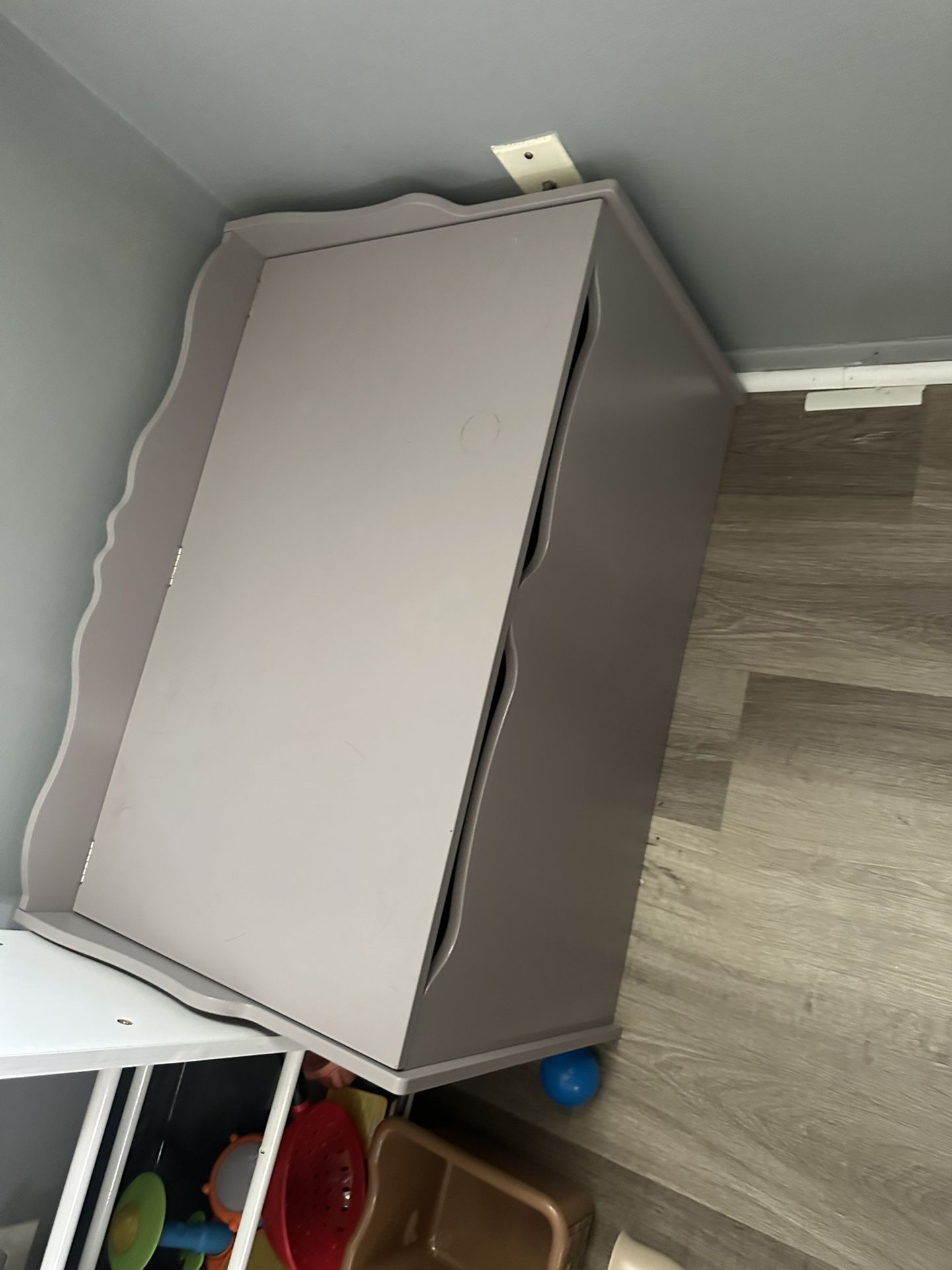 Grey Toy Chest for Sale in Livonia, MI - OfferUp