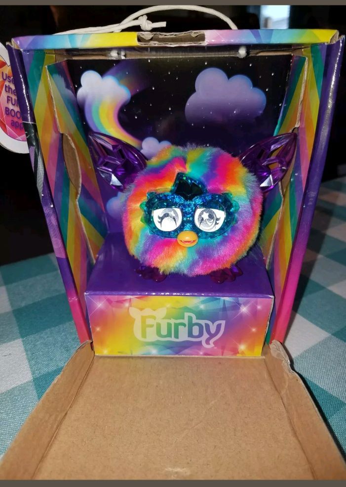 Furby Boom Rainbow