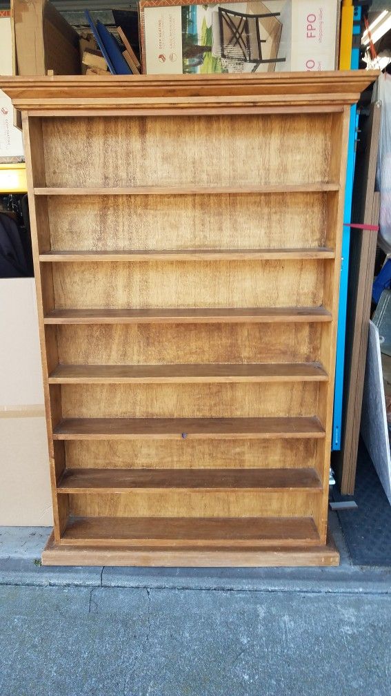 7 Shelf Wood Shelf. for Sale in Hawthorne, CA - OfferUp