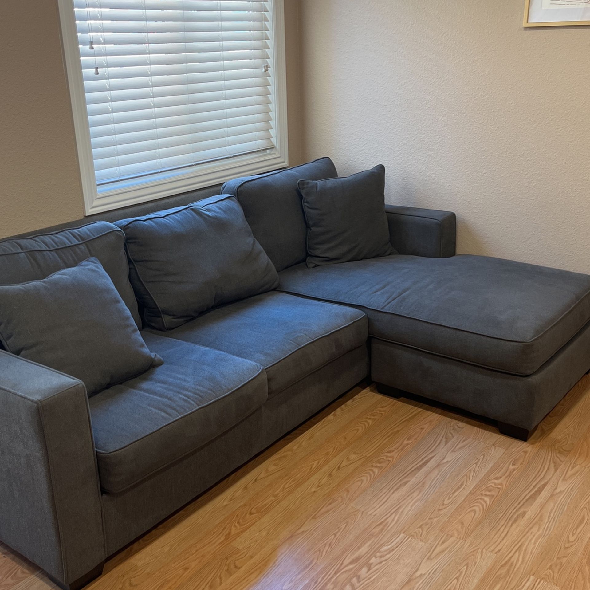 Couch For Sale $200 92x37in for Sale in Brea, CA - OfferUp
